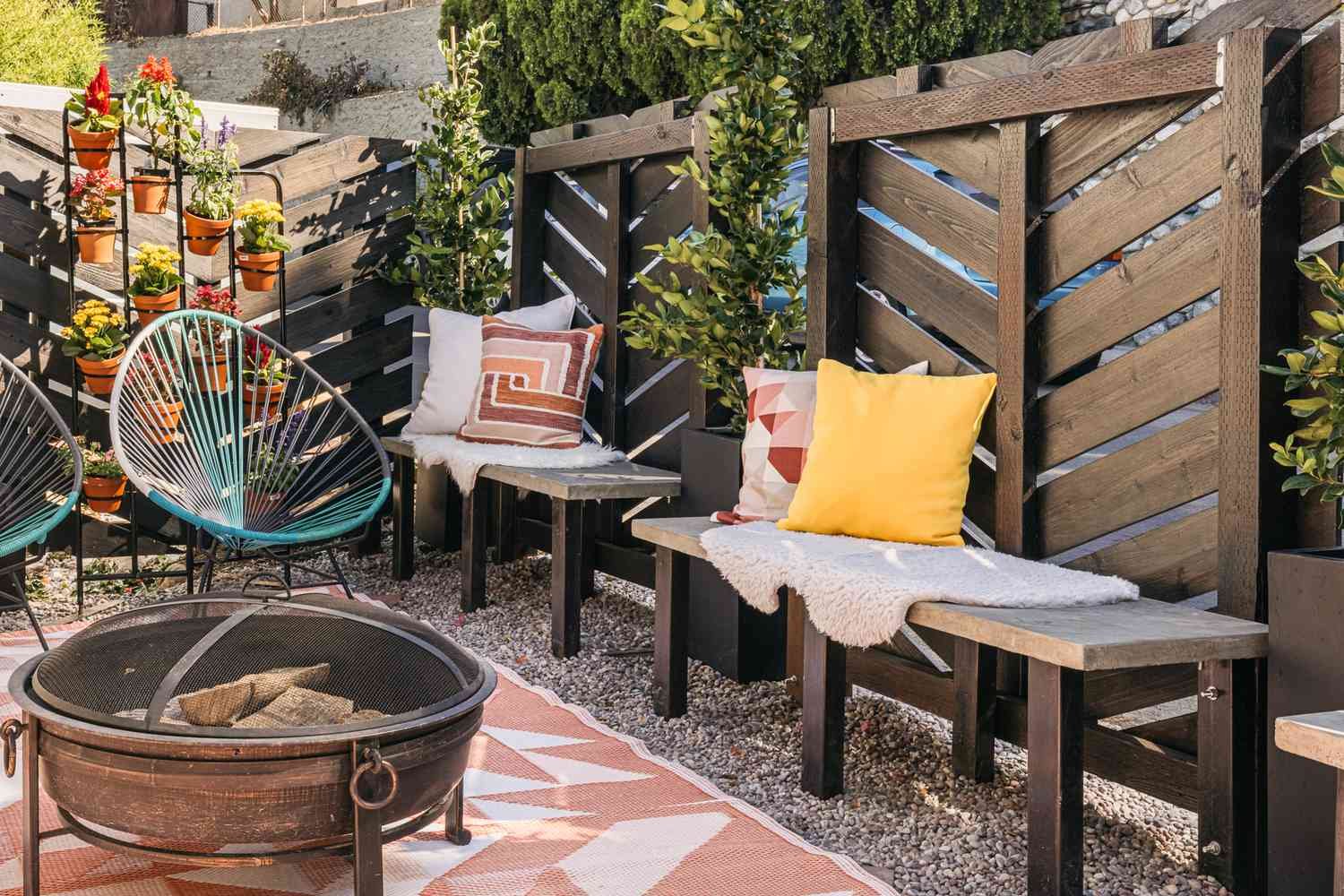 Diy Privacy Screen Outdoor: Enhance Your Oasis!